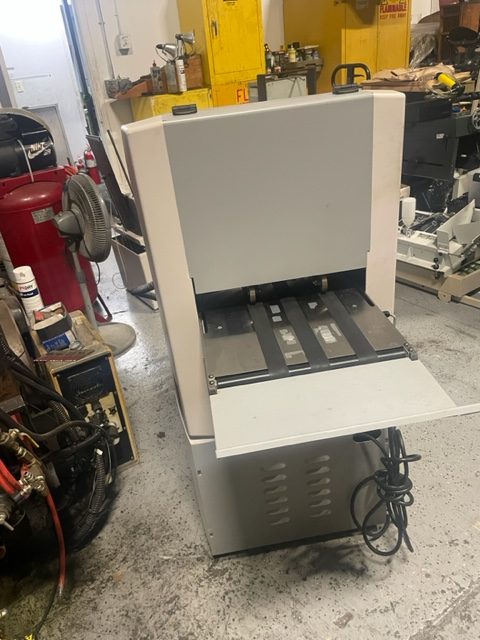 Baum Flexifold – Hicks Brothers Printing Equipment